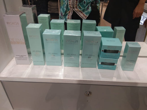 NEW BIOKOS AGE REPAIR ANTI AGEING ANTI WRINKLE ESSENTIAL MASK FACIAL w ...